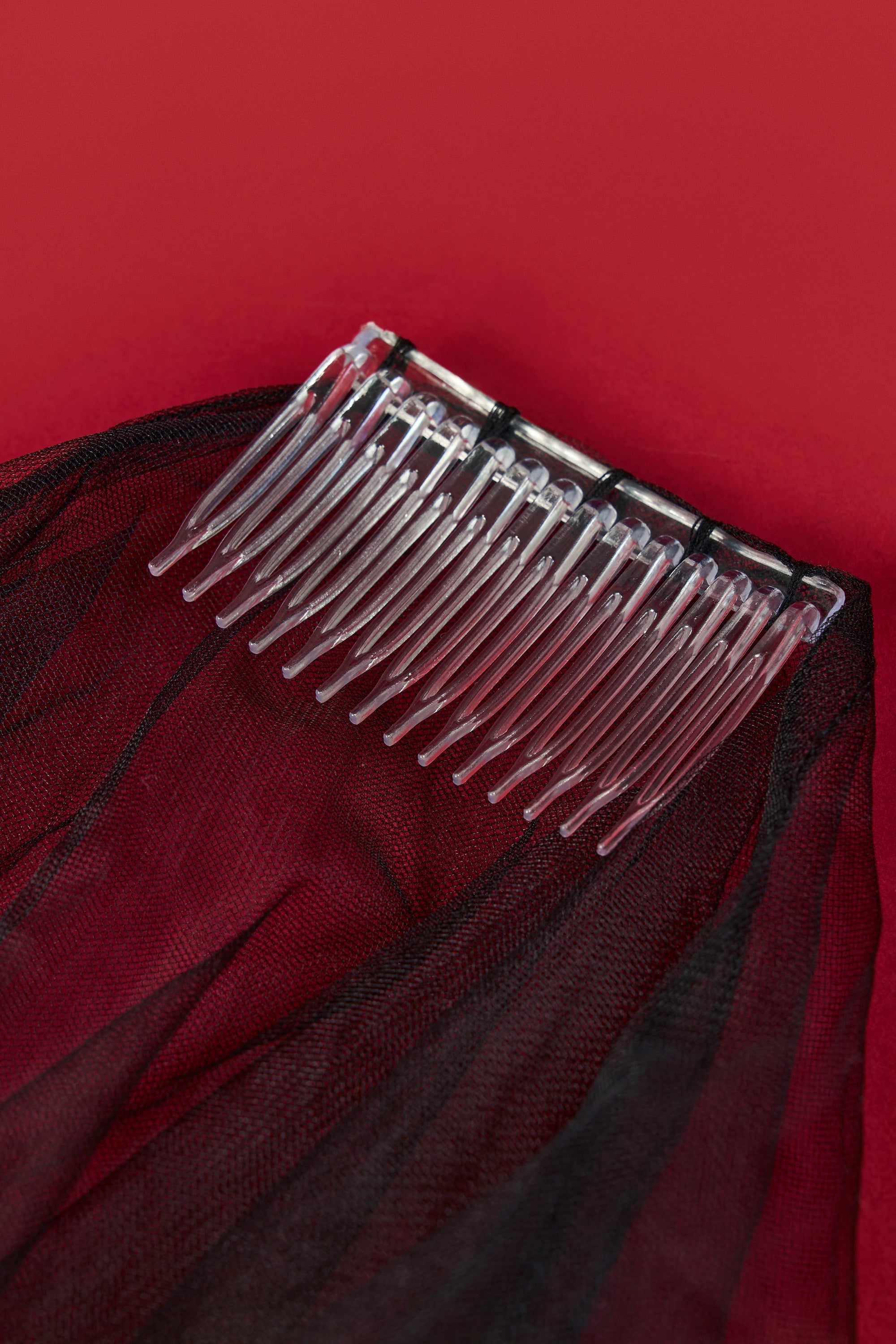 Trixie Lace-Trim Veil in Black | Oh Polly